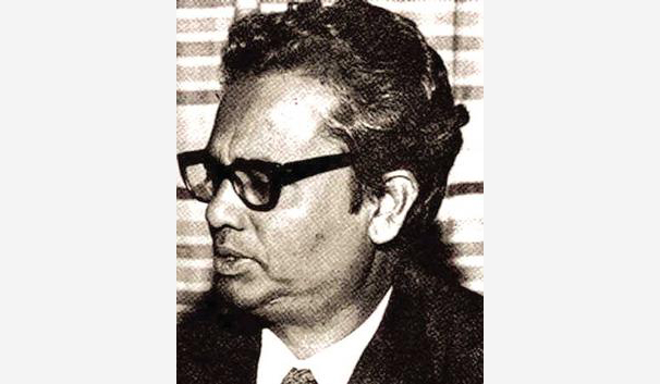 মুনীর চৌধুরীর ‘কবর’ : একটি প্রজন্মান্তরকারী নাটকের প্রভাব | Suprobhat ...